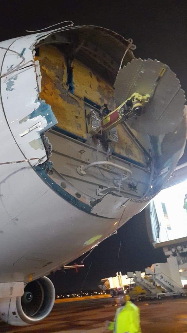 Video: Vuelo de terror avión llega a Paraguay sin un motor y con ...